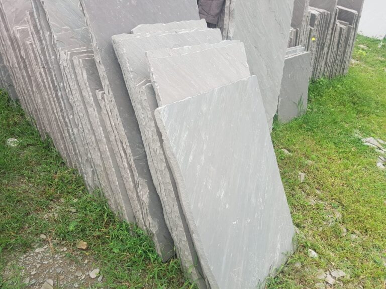 kota pathar - price -18/-sq.ft.. semi-polished Naksh stone